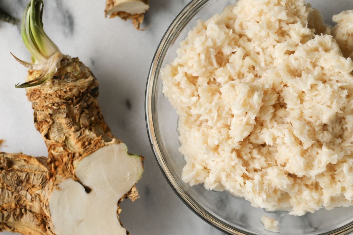 Krienai nuo 100 ligų ir prie šventinių patiekalų.