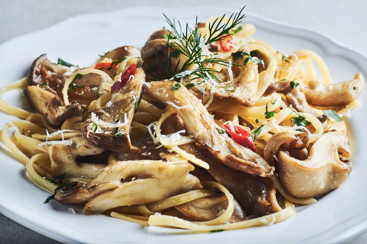 Kreivabudė – naudingas austrių grybas. Kaip jį auginti?